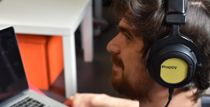 Bien choisir son casque audio pour sa radio - Blog RadioKing